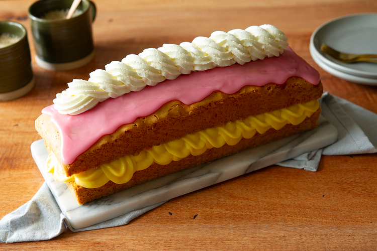 Tompouce cake recept - Koopmans.com